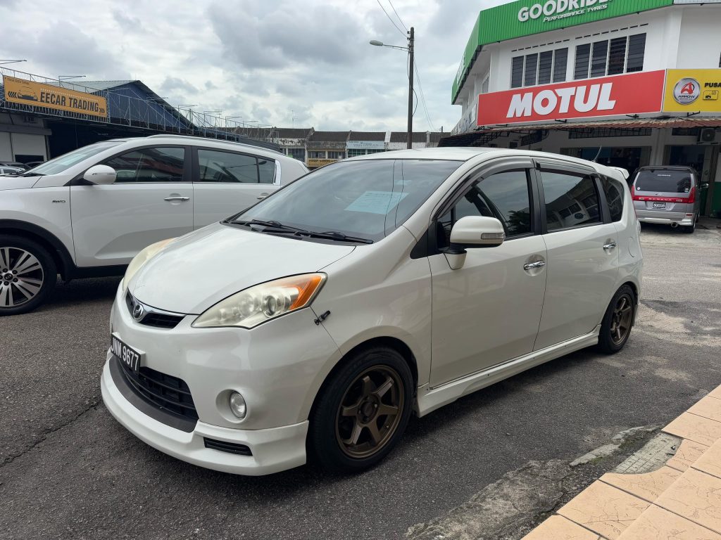 2012 PERODUA ALZA EZI 1.5AT - Genius Outlook