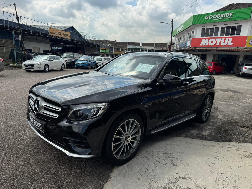 2017 MERCEDES GLC250 4MATIC 2.0AT - Genius Outlook